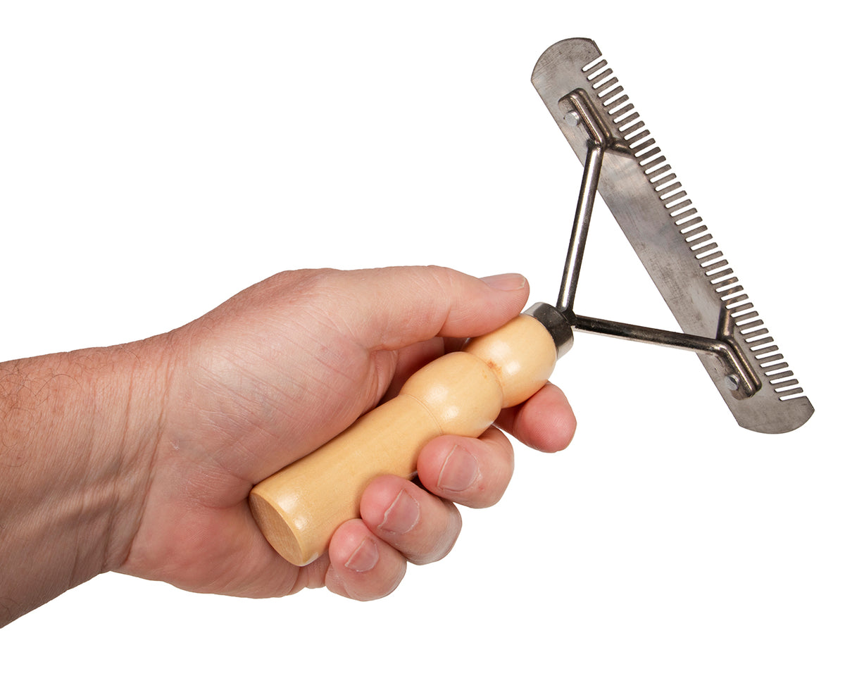STC Cattle Curling Comb | Cattle Show Prep – Greg Grant Saddlery